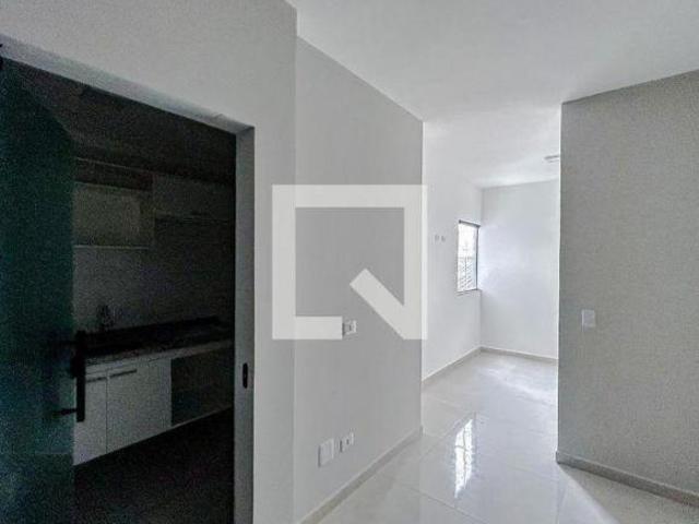 Apartamento à Venda Vila Carrão, 1 Quarto, 30 m² São Paulo