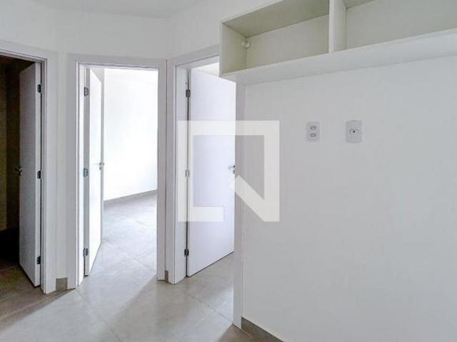 Apartamento à Venda Vila Carrão, 2 Quartos, 40 m2