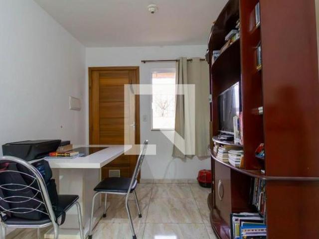 Apartamento à Venda Vila Carrão, 2 Quartos, 31 m2