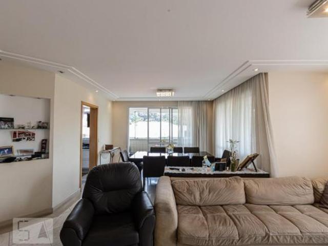 Apartamento à Venda Vila Carrão, 4 Quartos, 210 m2