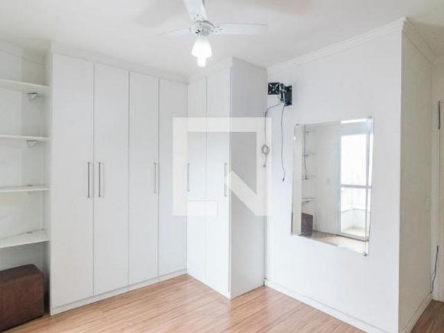 Apartamento à Venda Vila Cecília Maria, 2 Quartos, 52 m2