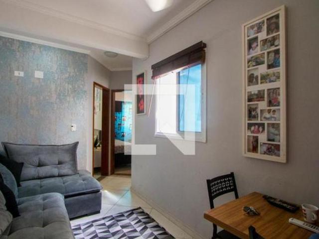 Apartamento à Venda Vila Cecília Maria, 2 Quartos, 80 m2