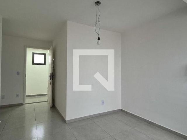 Apartamento à Venda Vila América, 2 Quartos, 43 m2