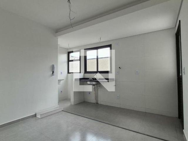 Apartamento à Venda Vila América, 2 Quartos, 70 m2