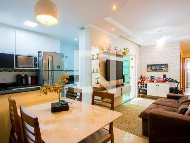 Apartamento à Venda Vila América, 2 Quartos, 70 m2
