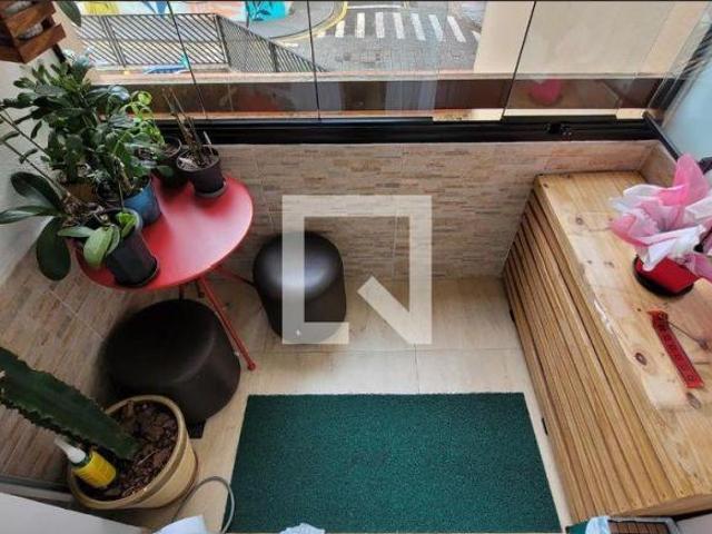 Apartamento à Venda Vila América, 2 Quartos, 70 m2