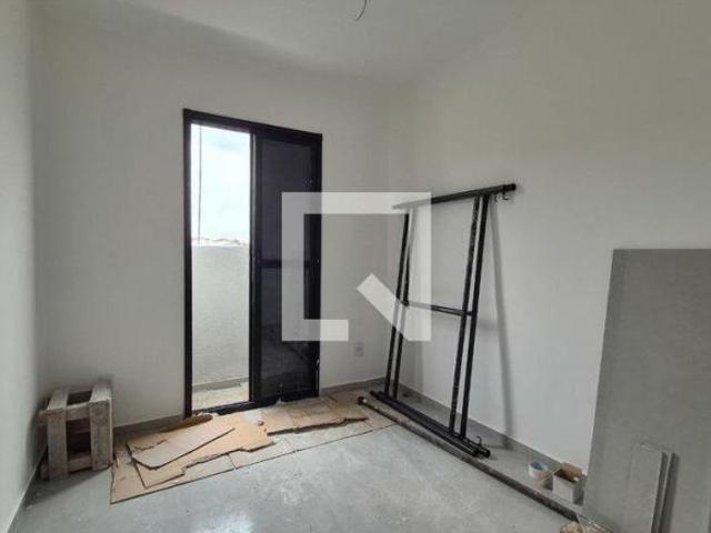 Apartamento à Venda Vila América, 2 Quartos, 80 m2