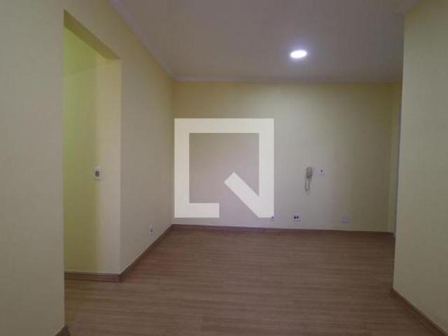 Apartamento à Venda Vila América, 3 Quartos, 69 m2