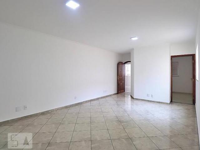 Apartamento à Venda Vila América, 3 Quartos, 91 m2