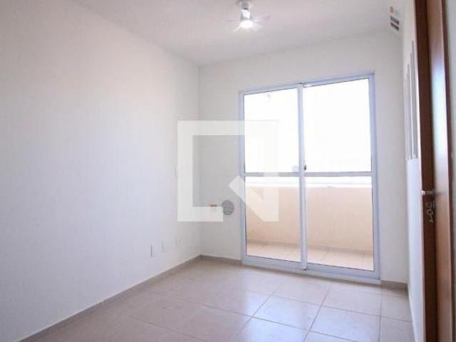 Apartamento à Venda Vila Antonieta, 2 Quartos, 38 m2