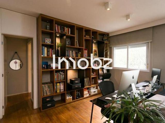 Apartamento à Venda Vila Andrade, 2 Quartos, 107 m2