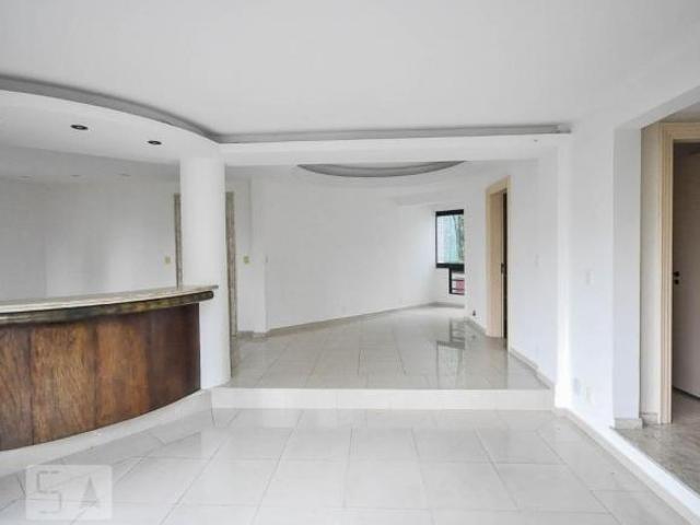 Apartamento à Venda Vila Andrade, 2 Quartos, 136 m2