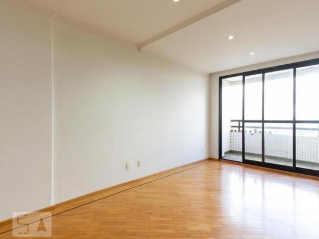 Apartamento à Venda Vila Andrade, 2 Quartos, 68 m2