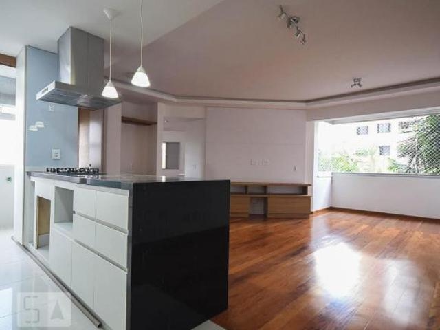 Apartamento à Venda Vila Andrade, 2 Quartos, 70 m2