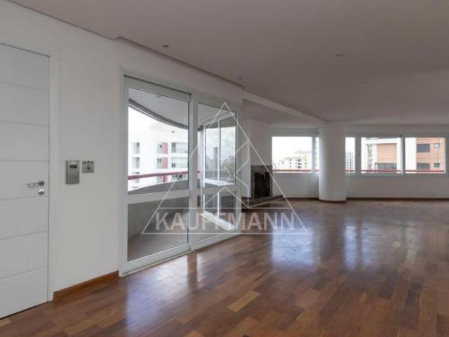 Apartamento à venda, Vila Andrade Morumbi, 210m2, 4 suítes, varanda gourmet