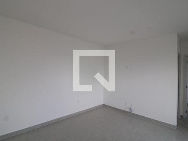 Apartamento à Venda Vila Alpina, 2 Quartos, 40 m2