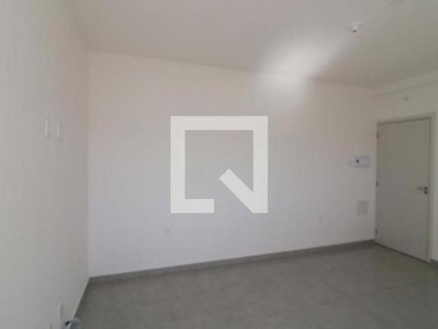 Apartamento à Venda Vila Alpina, 2 Quartos, 40 m2