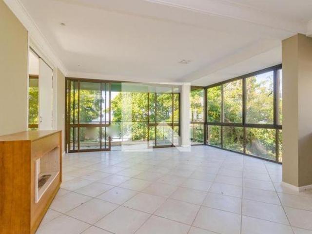 Apartamento à Venda Vila Assunção, 2 Quartos, 350 m² Porto Alegre
