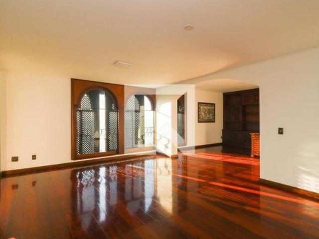 Apartamento à Venda Vila Assunção, 3 Quartos, 565 m² Porto Alegre