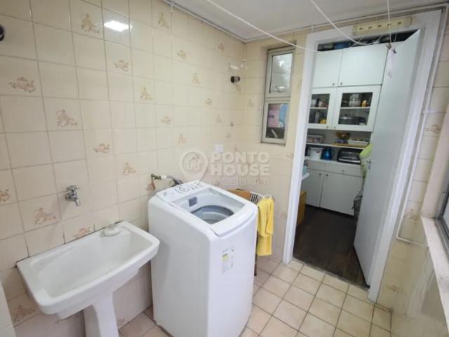 Apartamento à Venda Vila Guarani, 2 Dormitórios, 1 Vaga, a 750 metros metrô