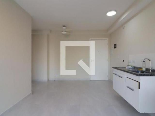 Apartamento à Venda Vila Guilhermina, 1 Quarto, 30 m2
