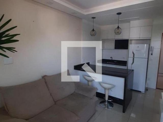 Apartamento à Venda Vila Guilhermina, 2 Quartos, 40 m2