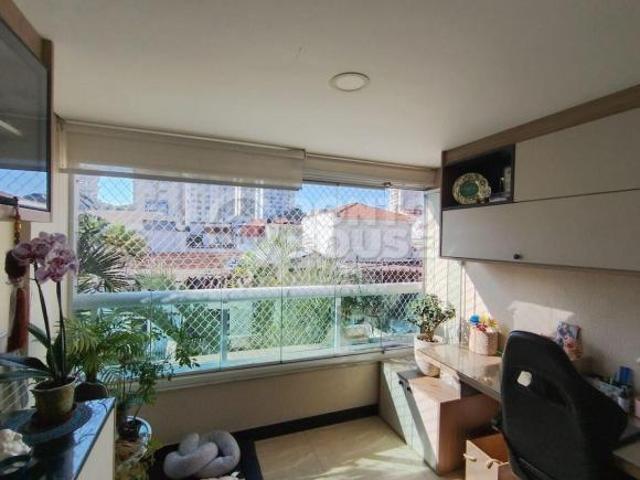 Apartamento à venda Vila Gumercindo, 2 dormitórios, 1 suíte, 1 vaga