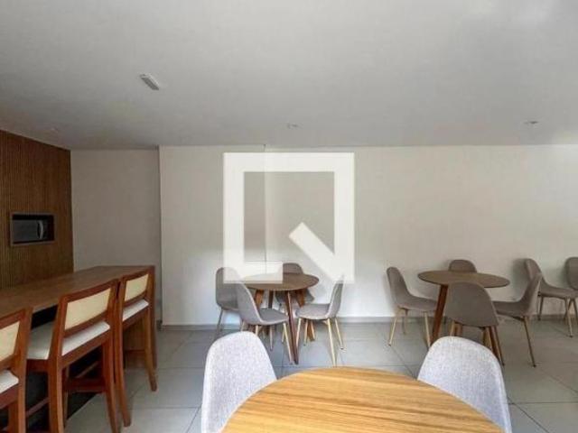 Apartamento à Venda Vila das Mercês, 2 Quartos, 40 m2