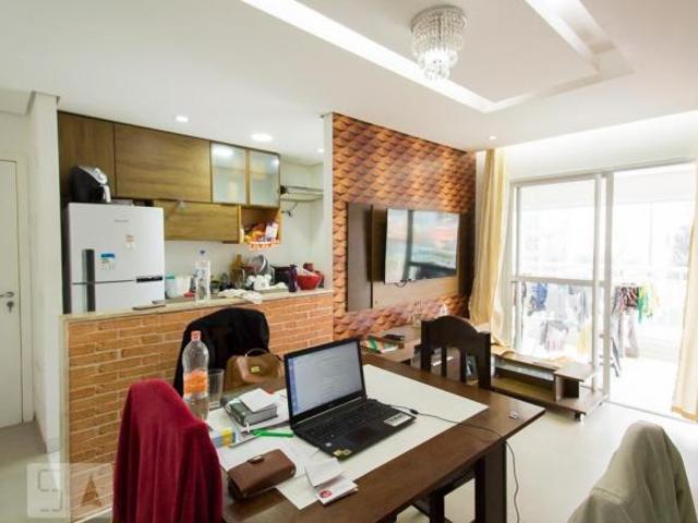 Apartamento à Venda Vila das Mercês, 2 Quartos, 68 m2