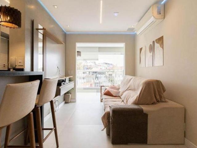 Apartamento à Venda Vila das Mercês, 2 Quartos, 70 m2