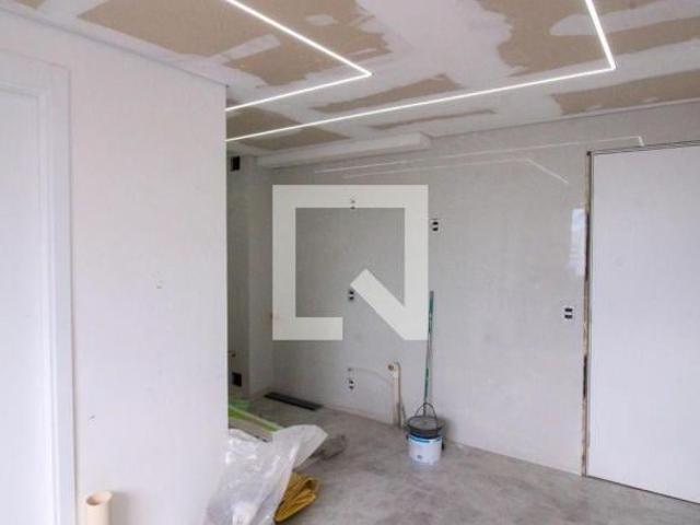 Apartamento à Venda Vila Ema, 2 Quartos, 34 m2