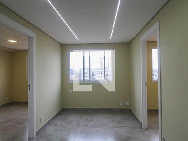 Apartamento à Venda Vila Ema, 2 Quartos, 34 m2