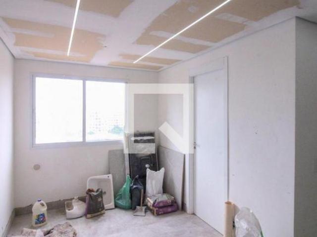 Apartamento à Venda Vila Ema, 2 Quartos, 34 m2