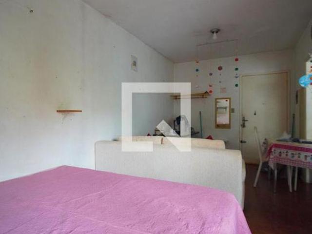 Apartamento à Venda Vila Ipiranga, 1 Quarto, 30 m² Porto Alegre