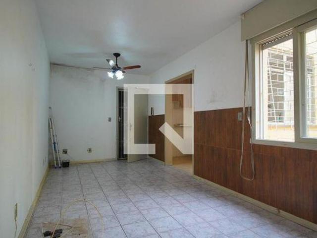 Apartamento à Venda Vila Ipiranga, 1 Quarto, 31 m² Porto Alegre