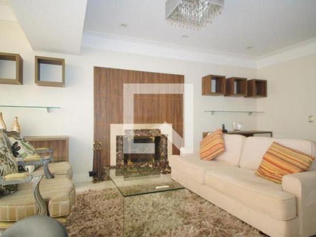Apartamento à Venda Vila Ipiranga, 2 Quartos, 163 m² Porto Alegre
