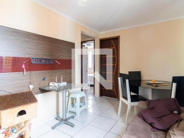 Apartamento à Venda Vila Jacuí, 2 Quartos, 44 m2