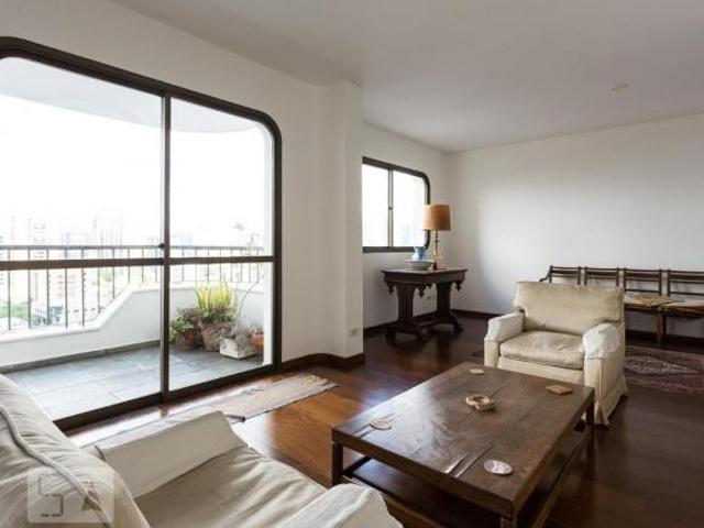 Apartamento à Venda Vila Olímpia, 4 Quartos, 200 m2