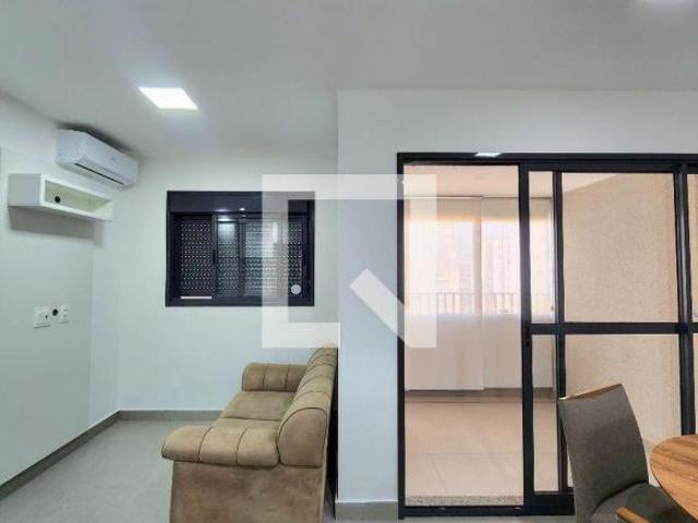 Apartamento à Venda Vila Olímpia, 1 Quarto, 40 m2