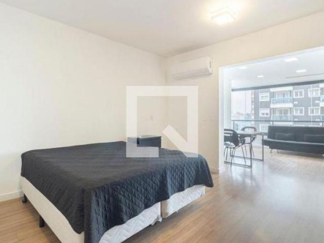 Apartamento à Venda Vila Olímpia, 1 Quarto, 47 m2