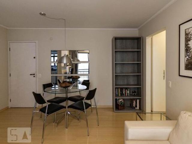 Apartamento à Venda Vila Olímpia, 1 Quarto, 50 m2