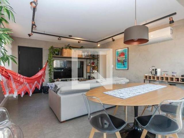 Apartamento à Venda Vila Olímpia, 1 Quarto, 63 m2