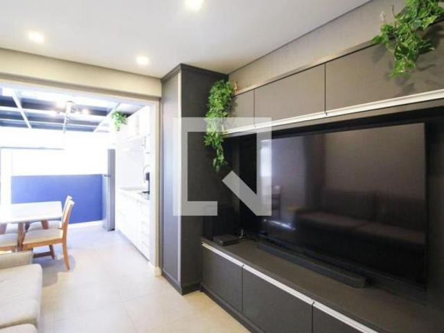 Apartamento à Venda Vila Olímpia, 1 Quarto, 60 m2