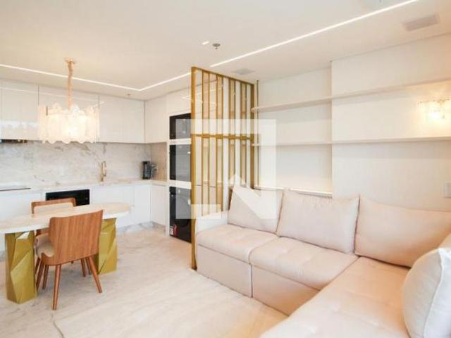 Apartamento à Venda Vila Olímpia, 1 Quarto, 60 m2