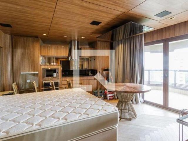 Apartamento à Venda Vila Olímpia, 1 Quarto, 60 m² São Paulo