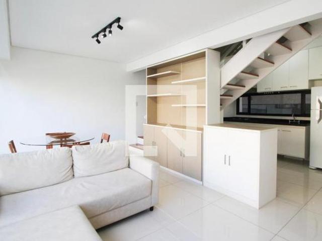Apartamento à Venda Vila Olímpia, 1 Quarto, 64 m2