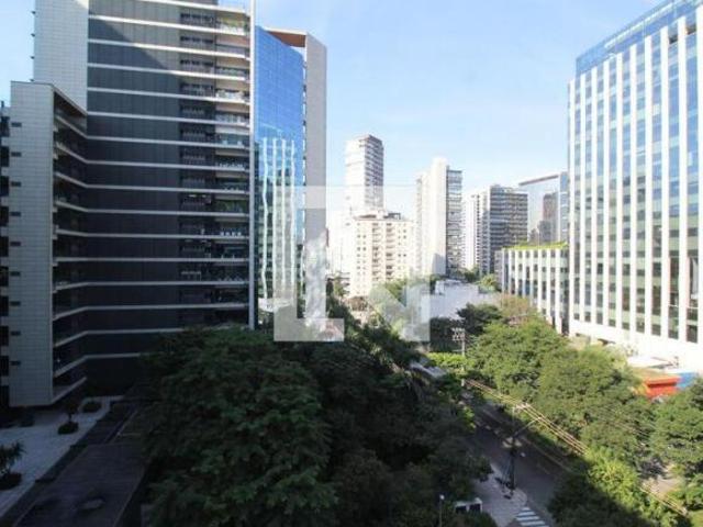 Apartamento à Venda Vila Olímpia, 1 Quarto, 66 m2
