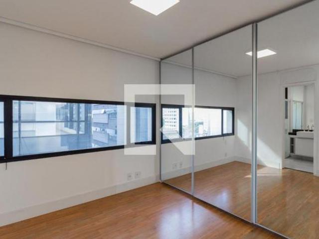 Apartamento à Venda Vila Olímpia, 1 Quarto, 66 m2