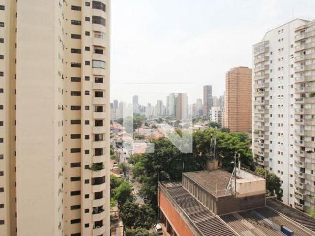 Apartamento à Venda Vila Olímpia, 1 Quarto, 68 m2