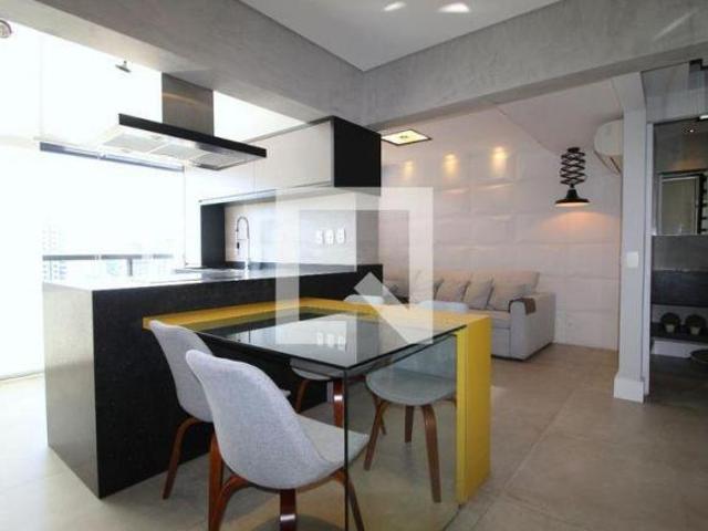 Apartamento à Venda Vila Olímpia, 1 Quarto, 70 m2